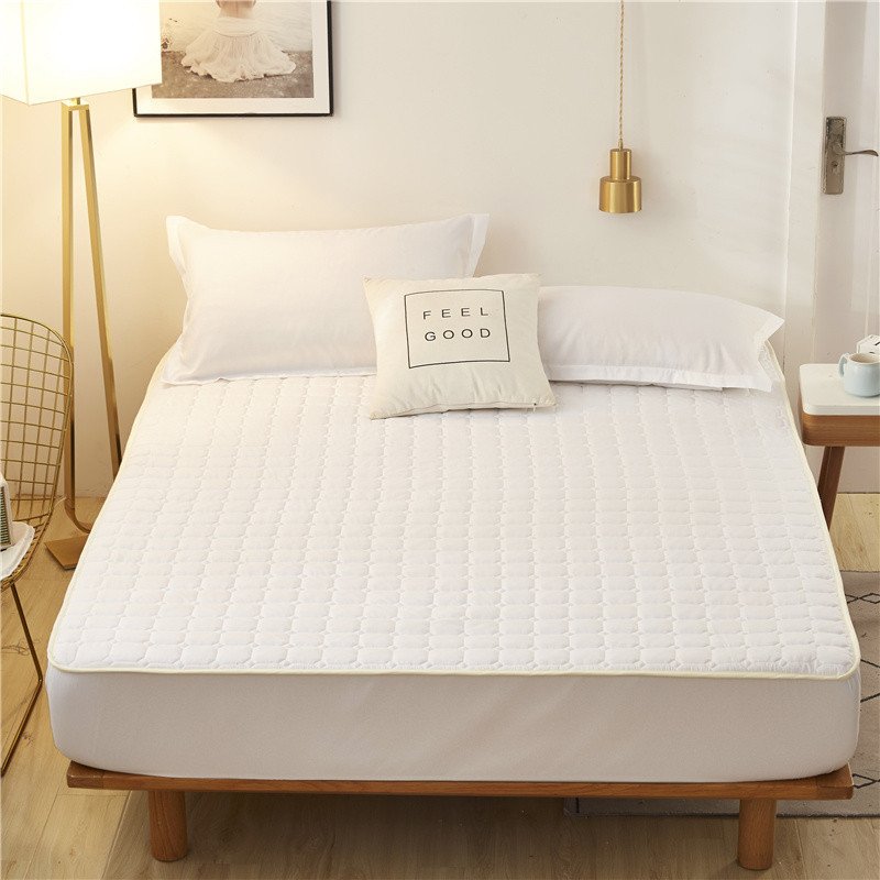 🎁Hot Sale!! 50% OFF-Sale🔥2023 Latest Breathable Silky Mattress Cover ...