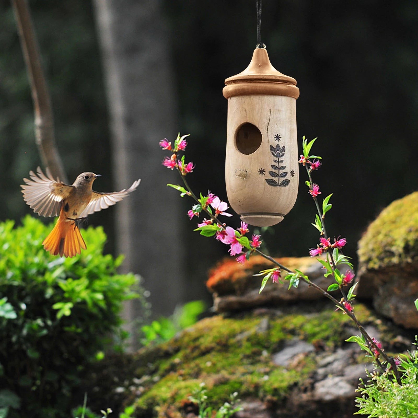 Wooden Hummingbird House-Gift for Nature Lovers – msheep.com